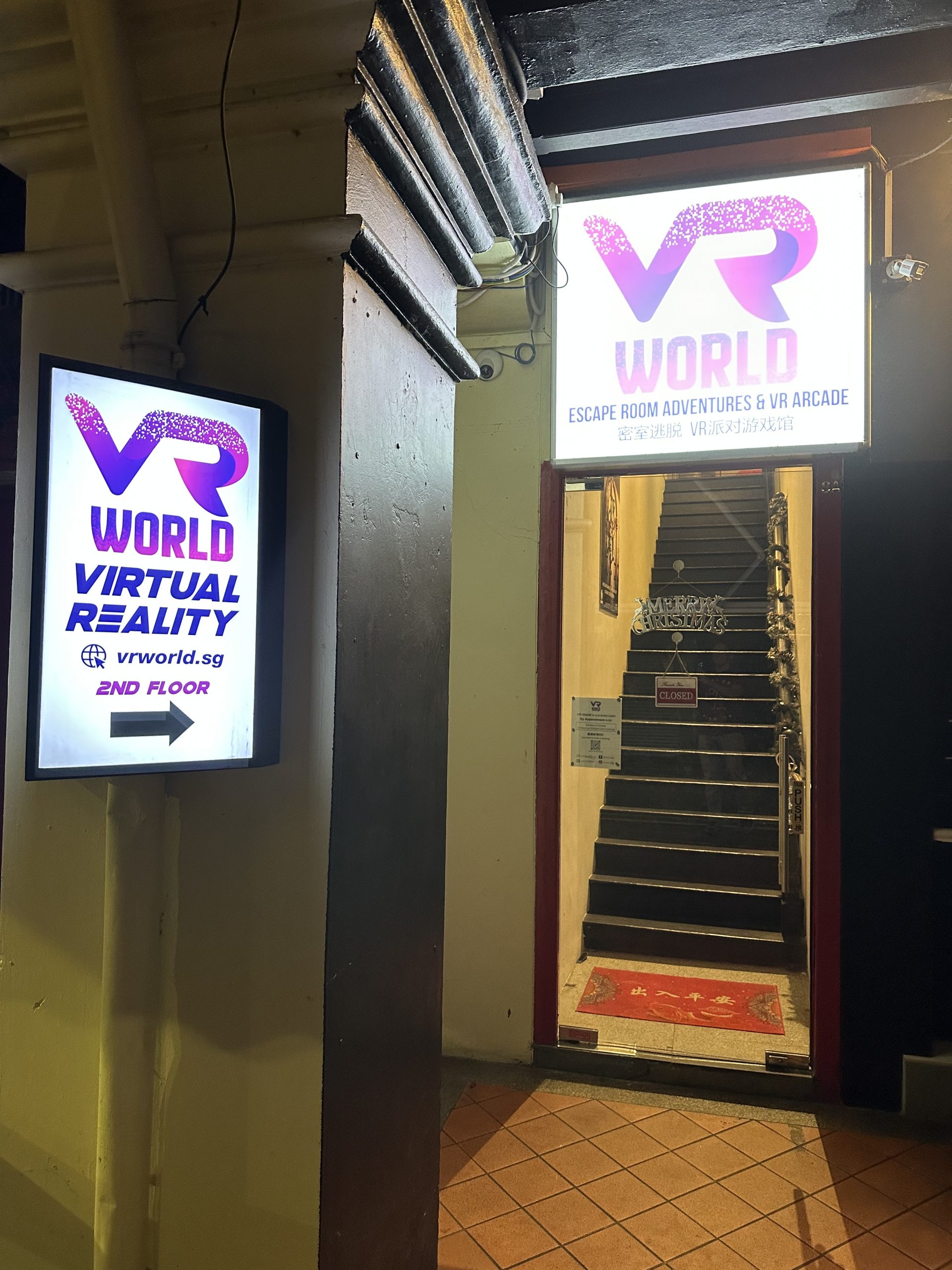 Contact Us - VR World